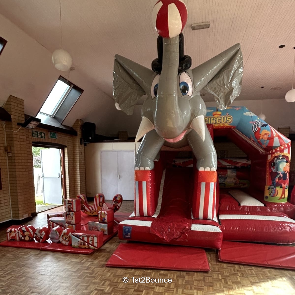 Fun Fair Range - Bouncy Castle Hire in Chelmsford, South Woodham ...